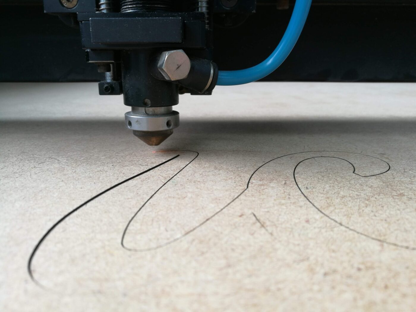 Corte Por Láser En Barcelona Gran Variedad De Materiales